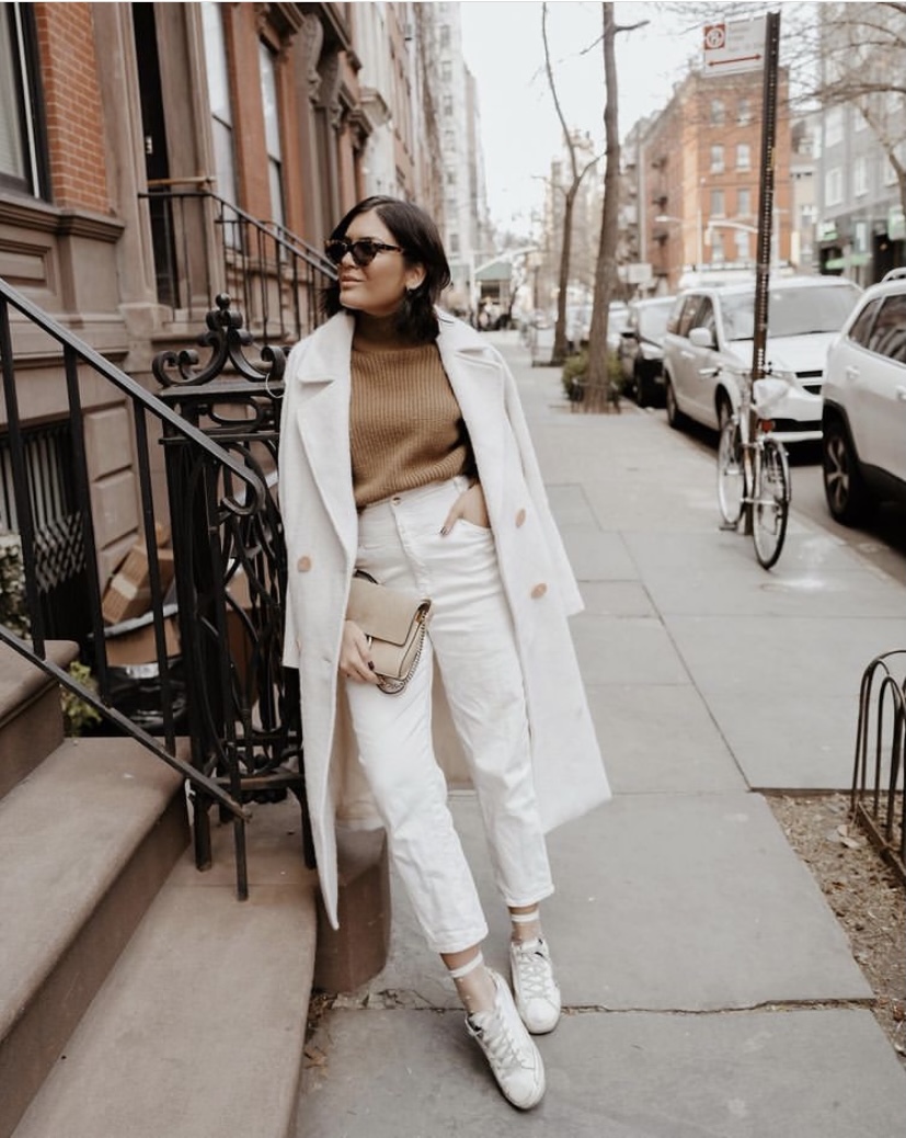 How to Dress Simple But Stylish: Build a Minimalistic Wardrobe Capsule ...