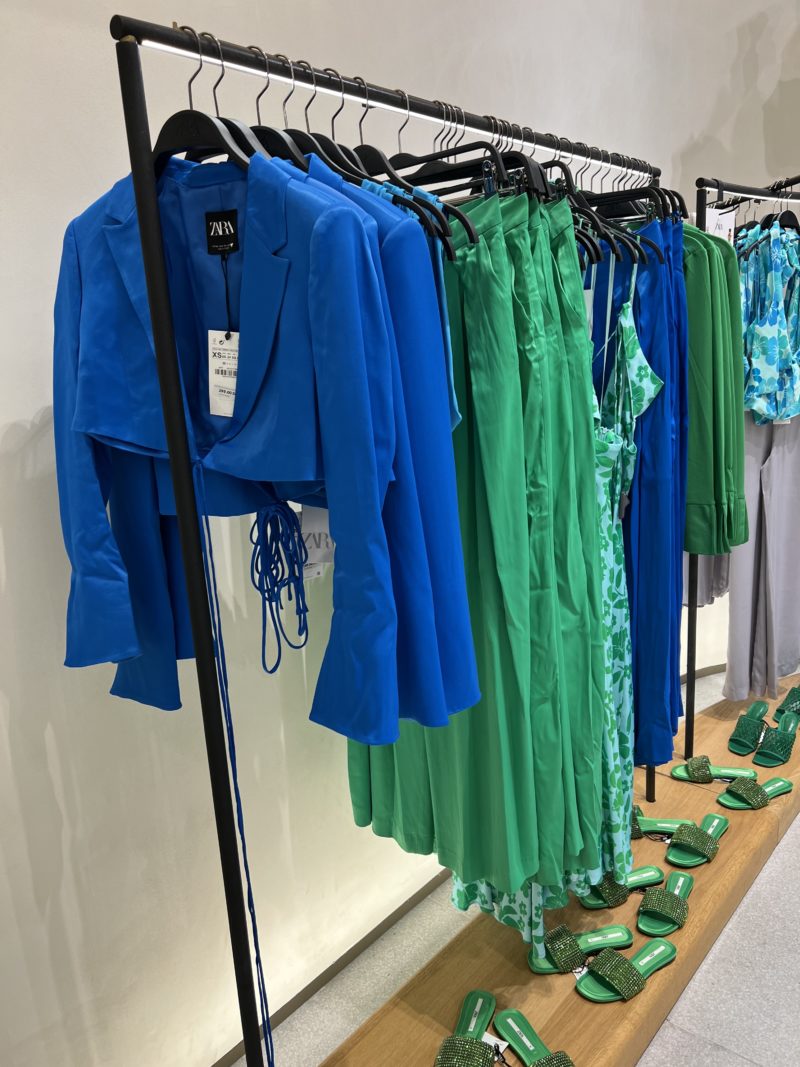 Color Trends 2022: How to Wear Bright Colors | Sterling Personal ...