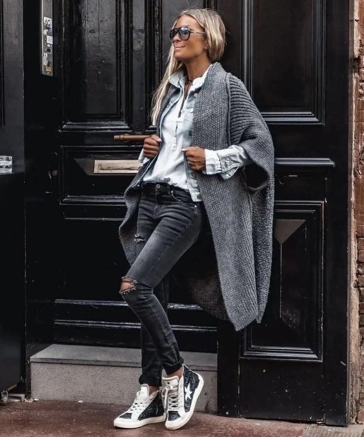 How to Become a Personal Stylist Online: The Ultimate Guide - Image ...